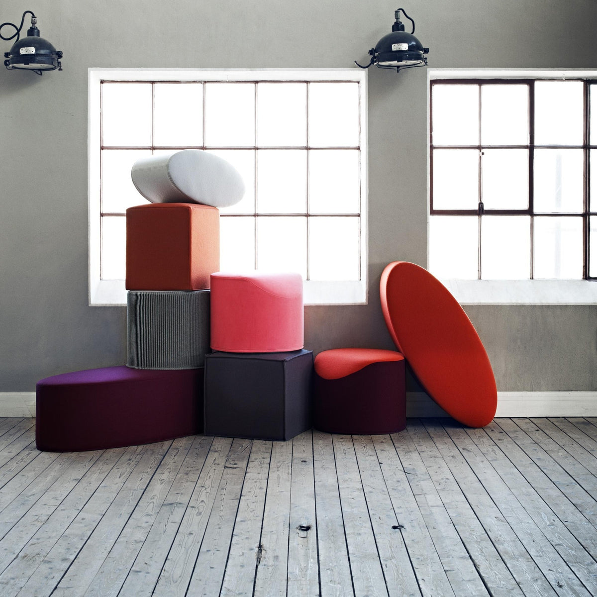 Space Stool Softline | Poufs e Ottomanos Paris:Sete