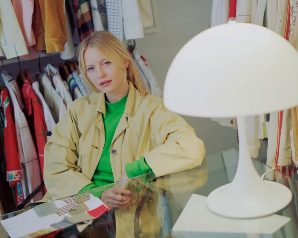 Panthella in the lives of three creatives – Paris:Sete