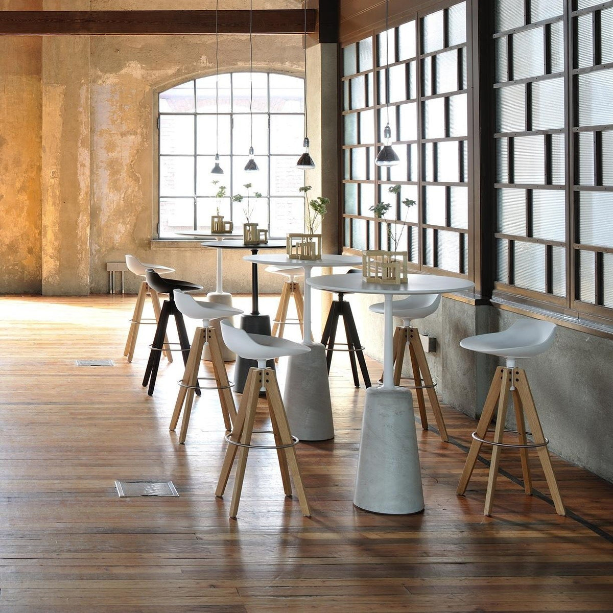 Rock Bar Table Ø80cm MDF Italia | Mesas de Centro e de Apoio Paris:Sete